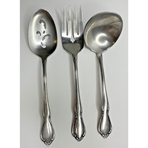 Oneida | Dining | Oneida Craft Deluxe Chateau Stainless Slotted Spoon ...